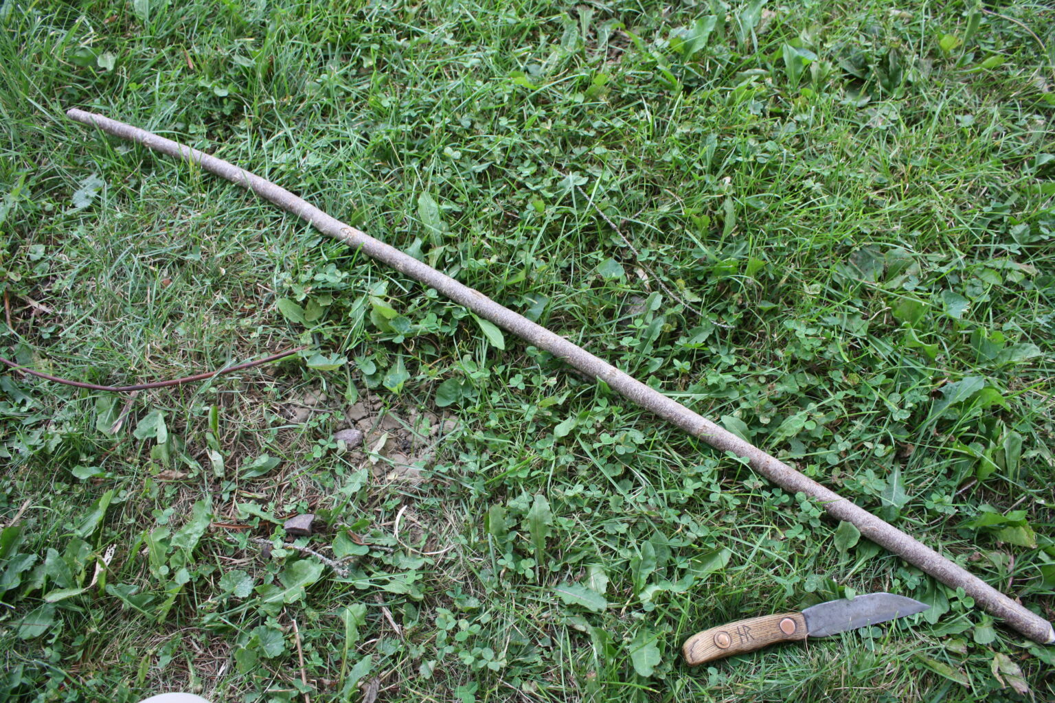 How to Make A Toy Wooden Bow - Peasant Ways for Modern Days