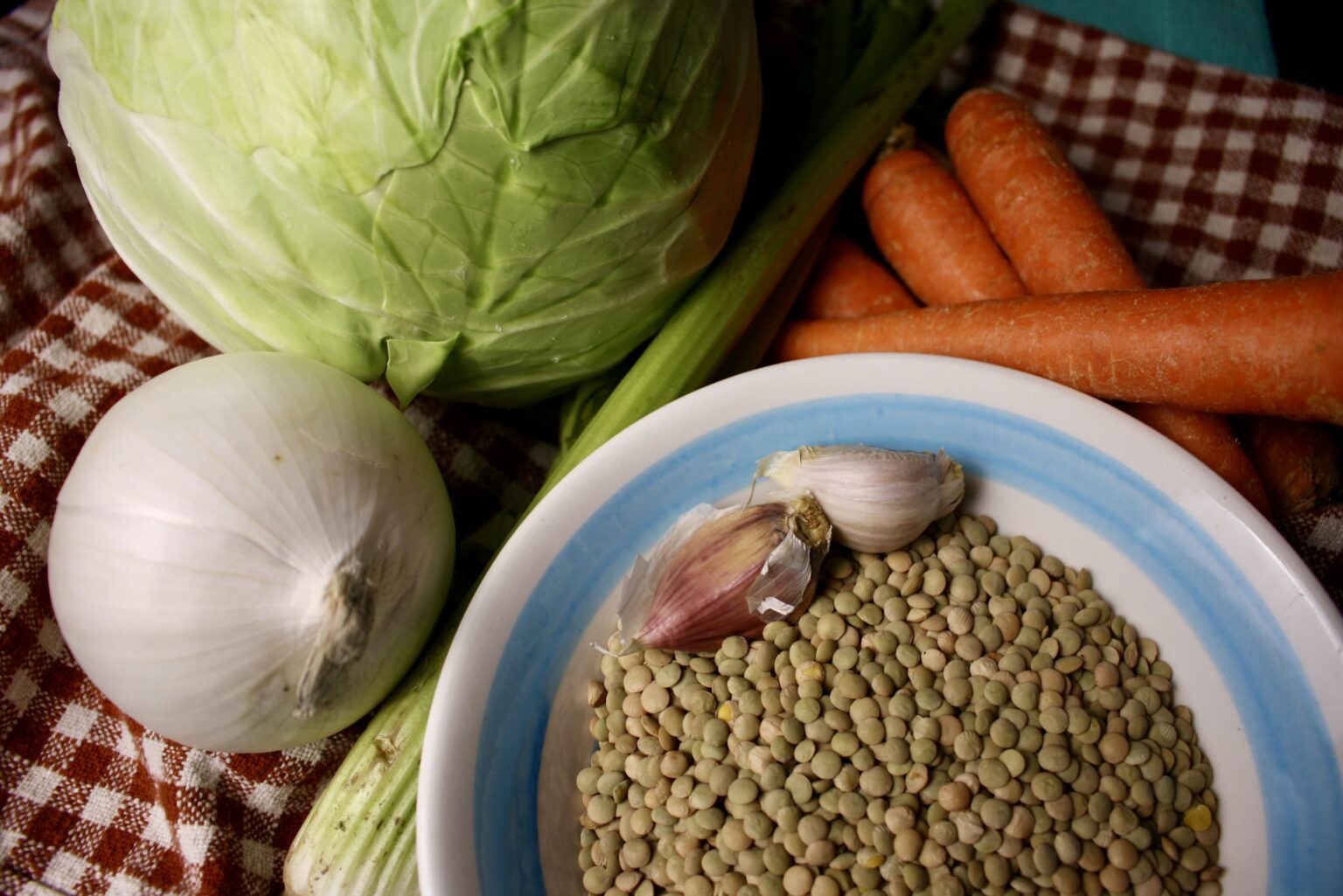easy cabbage and lentil soup - Peasant Ways for Modern Days