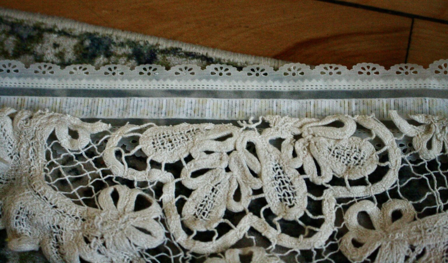 How to sew a lace bunting out of doilies - Peasant Ways for Modern Days
